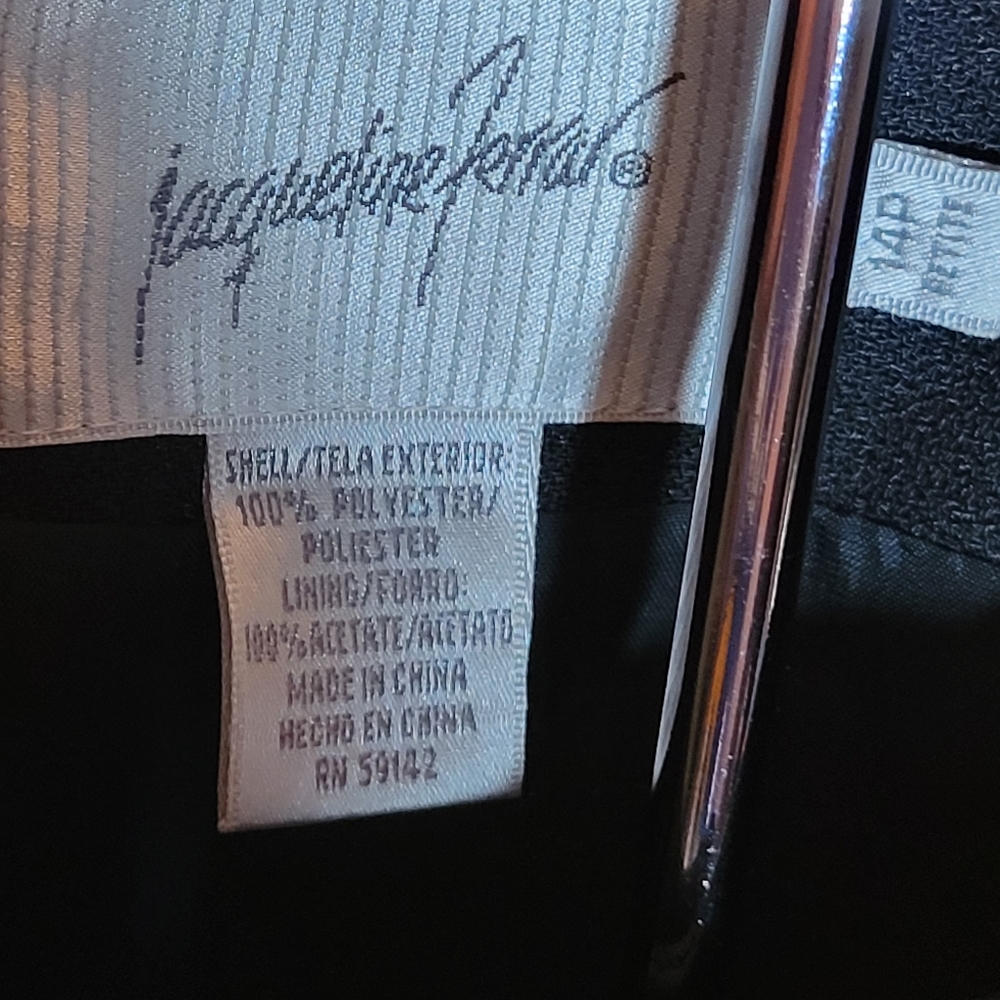 # 1018 Jacqueline Ferrar Striped Jacket. - Gem